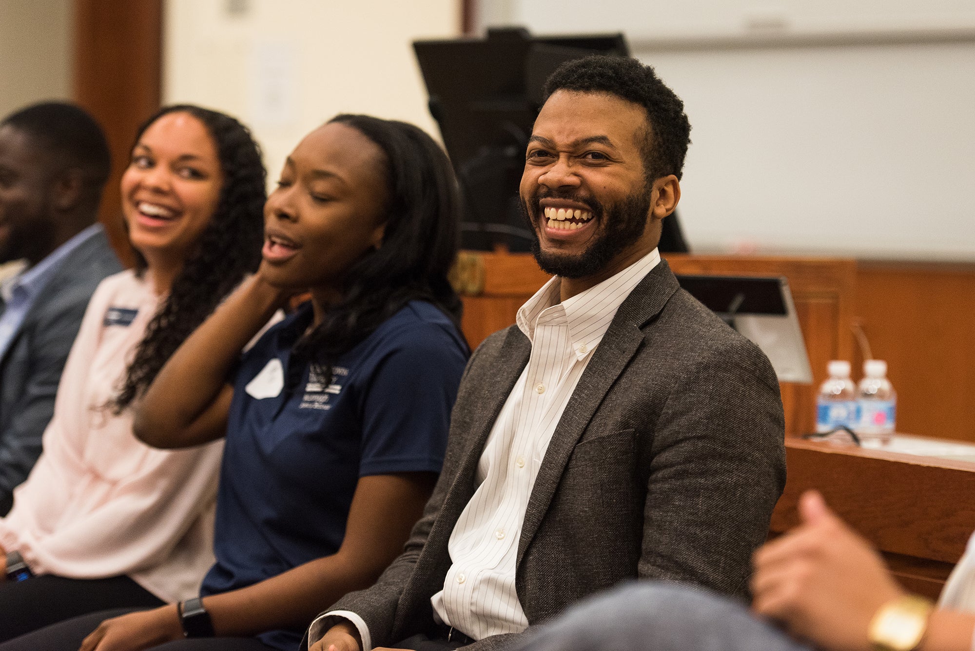 Full-time MBA Student Life | McDonough School of Business | Georgetown ...