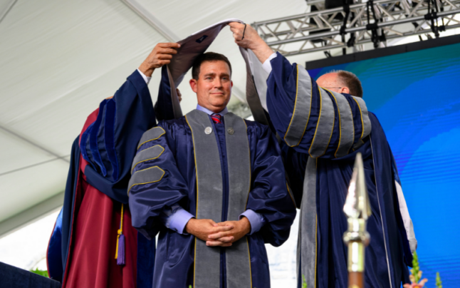 Dan Helfrich (SFS’98, MBA’99): Be a Human. Be a Horseshoe. Be a Hoya ...